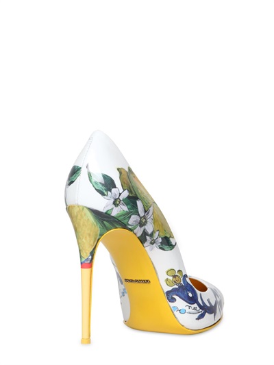 Decolleté Kate Dolce&Gabbana, la scarpa effetto ceramica siciliana